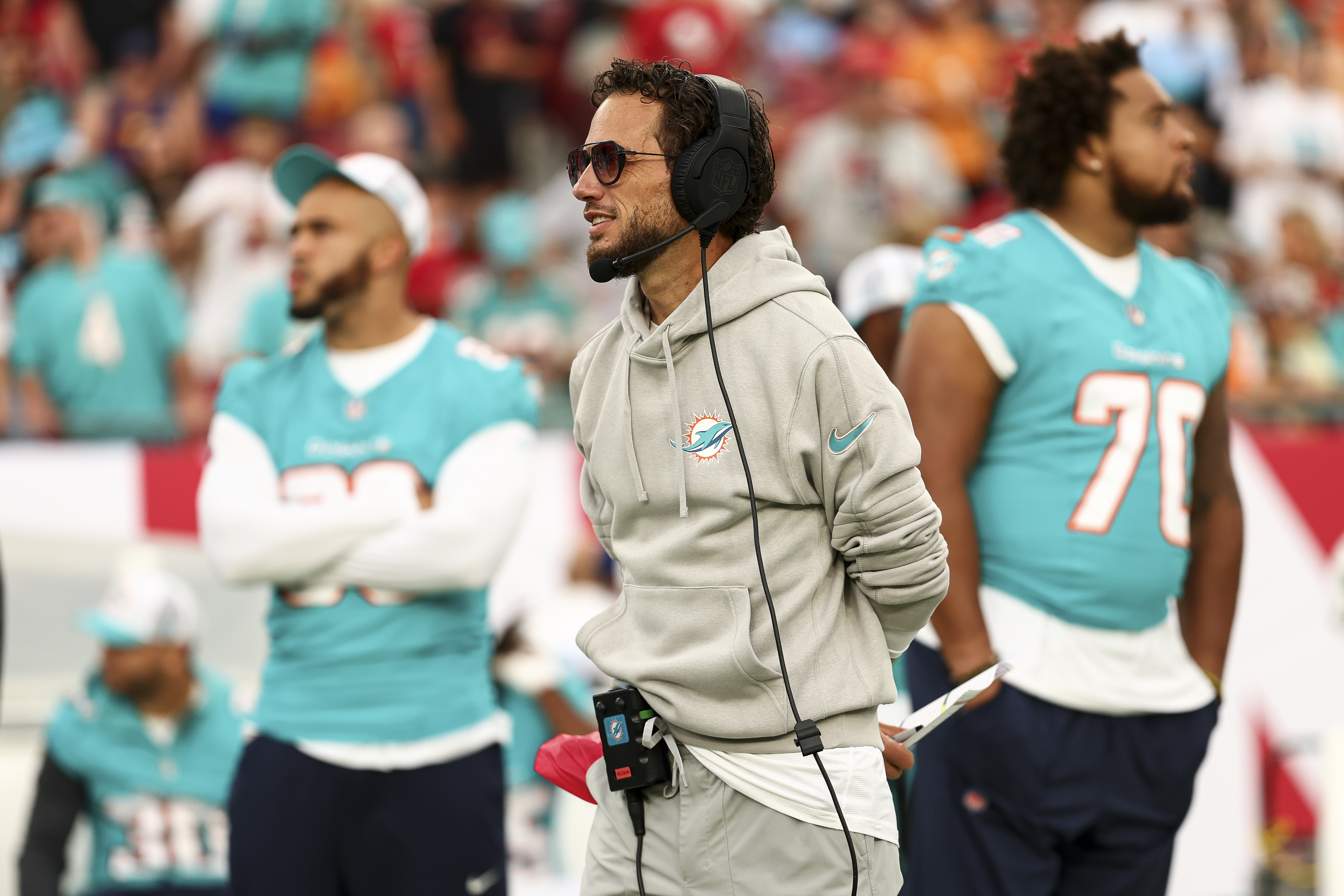 Dolphins HC Mike McDaniel signs extension through 2028: Report – NBC 5 ...