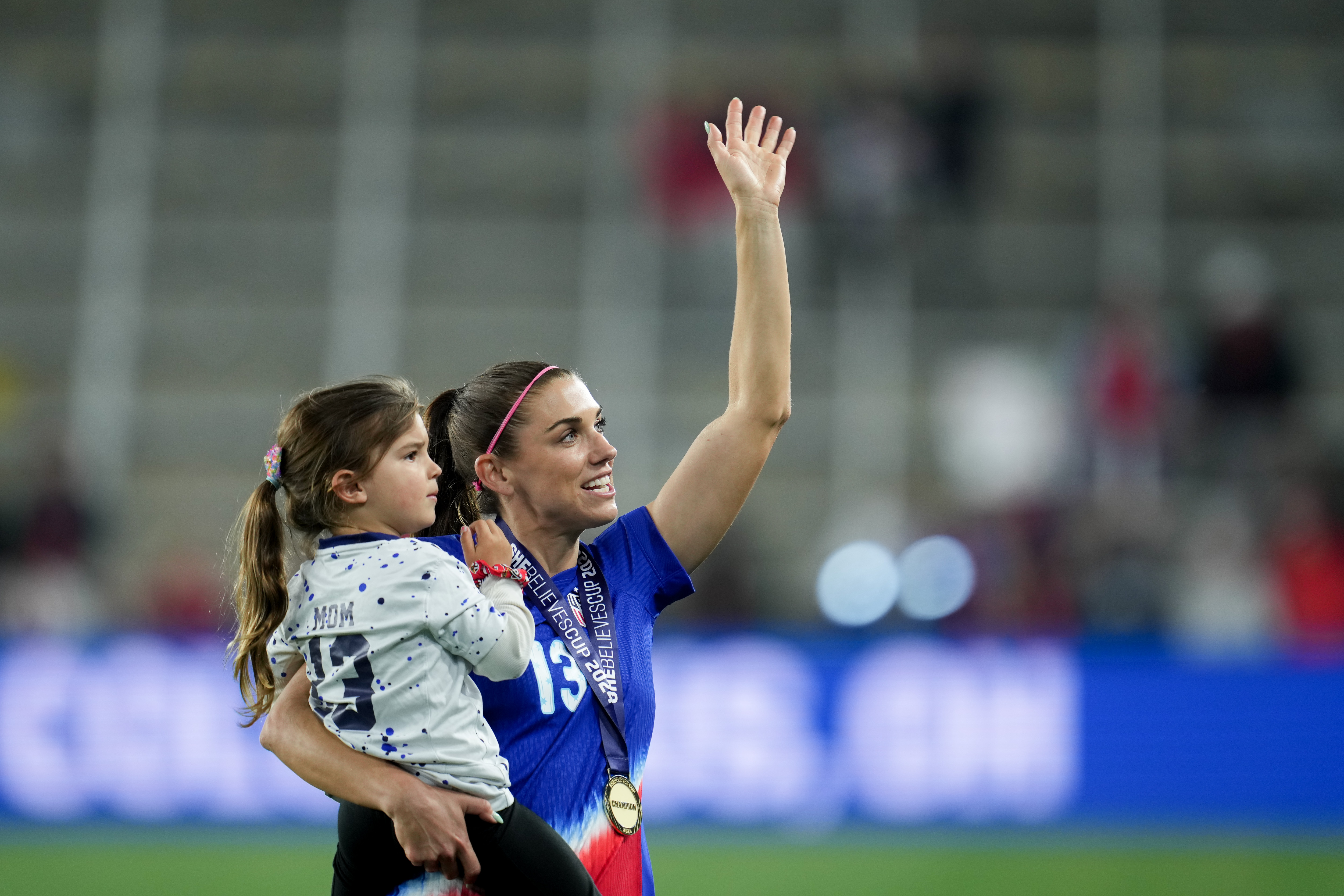USWNT legend Alex Morgan announces retirement from soccer – NBC 5 ...