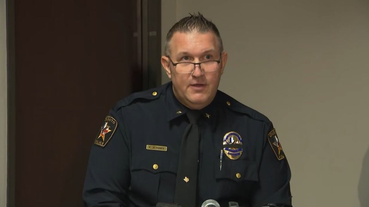 Video to be released after Texas police officer fatally shoots armed ...
