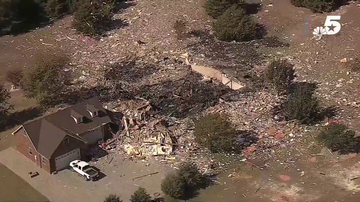 2 dead after home explosion in Grayson County – NBC 5 Dallas-Fort Worth