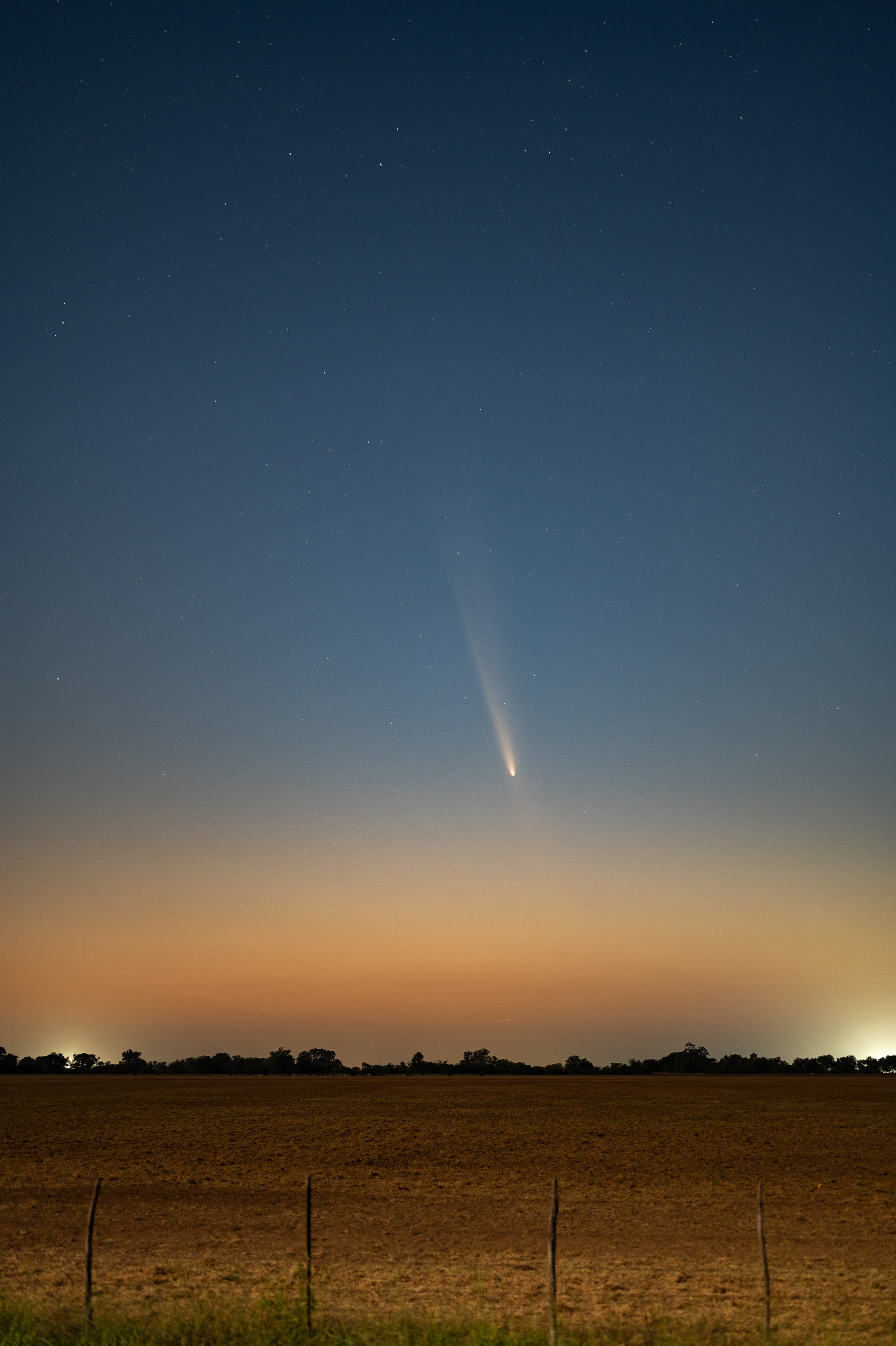 PHOTOS: Rare comet in skies over North Texas – NBC 5 Dallas-Fort Worth
