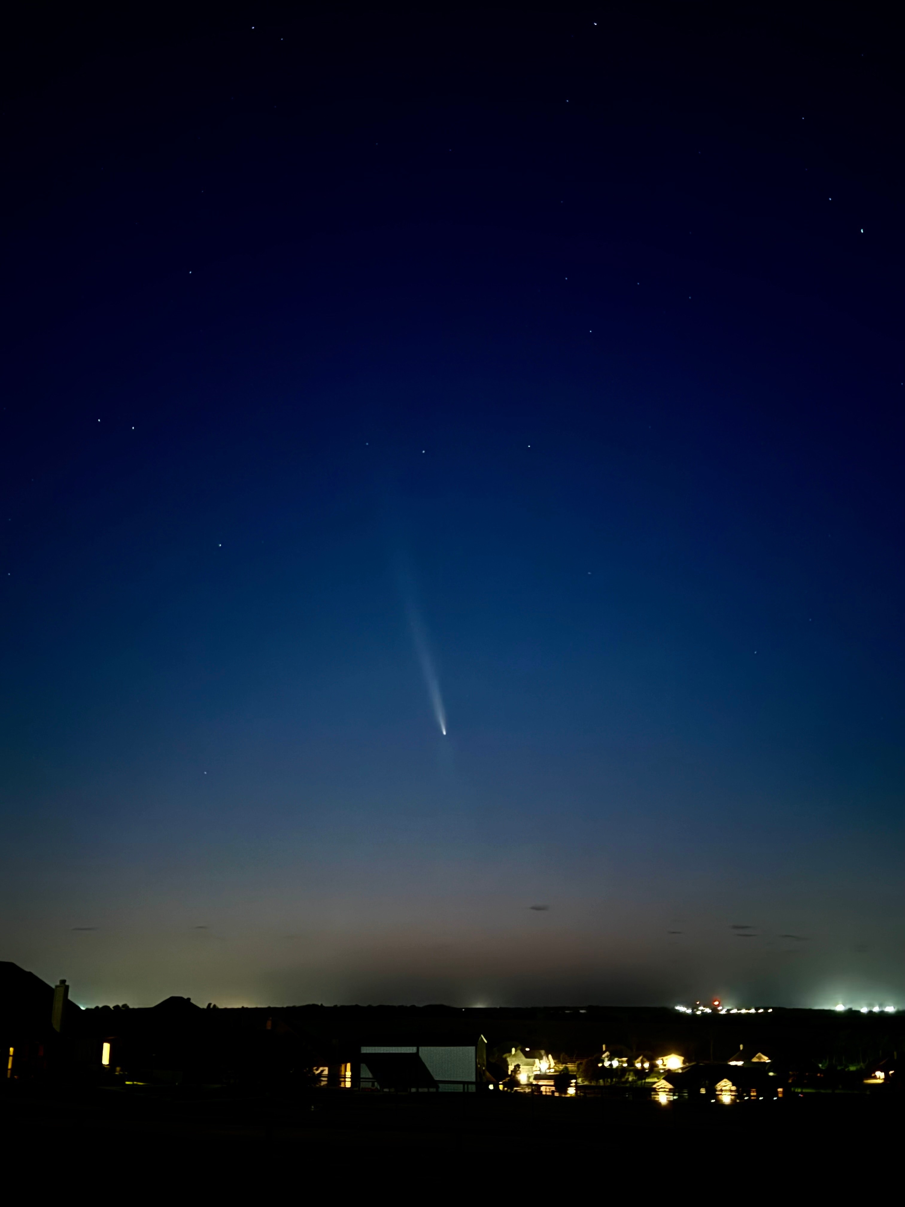 PHOTOS: Rare comet in skies over North Texas – NBC 5 Dallas-Fort Worth