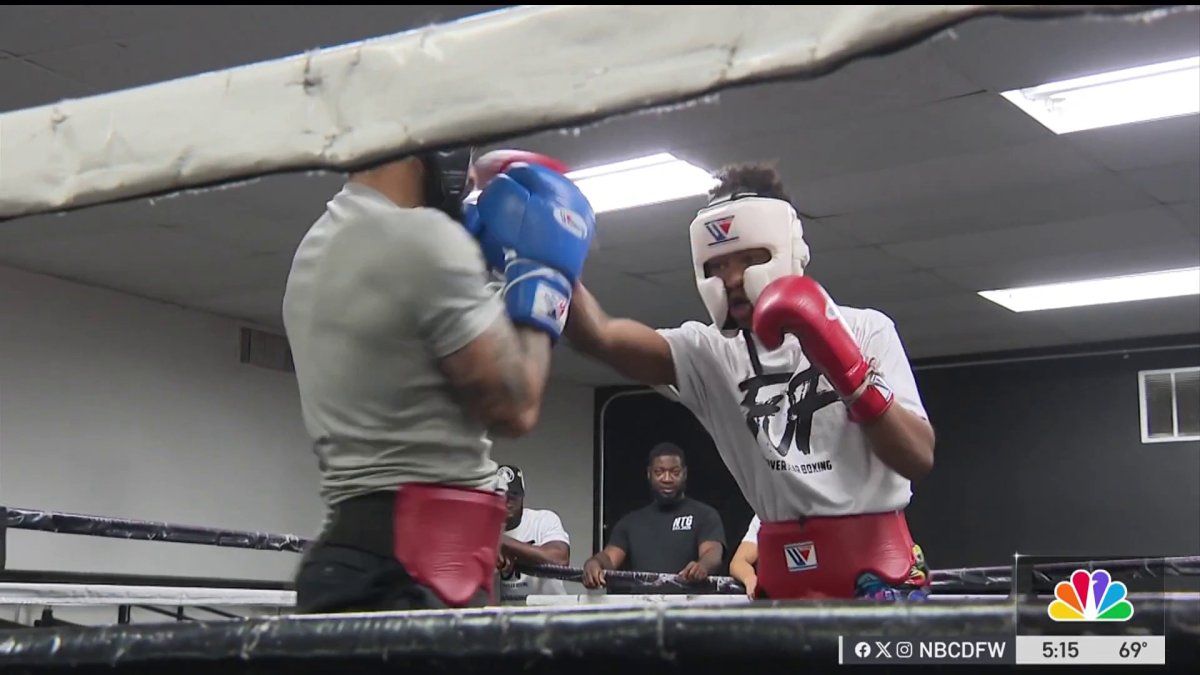 Local boxers share thoughts on outcome of Tyson vs Paul boxing match ...