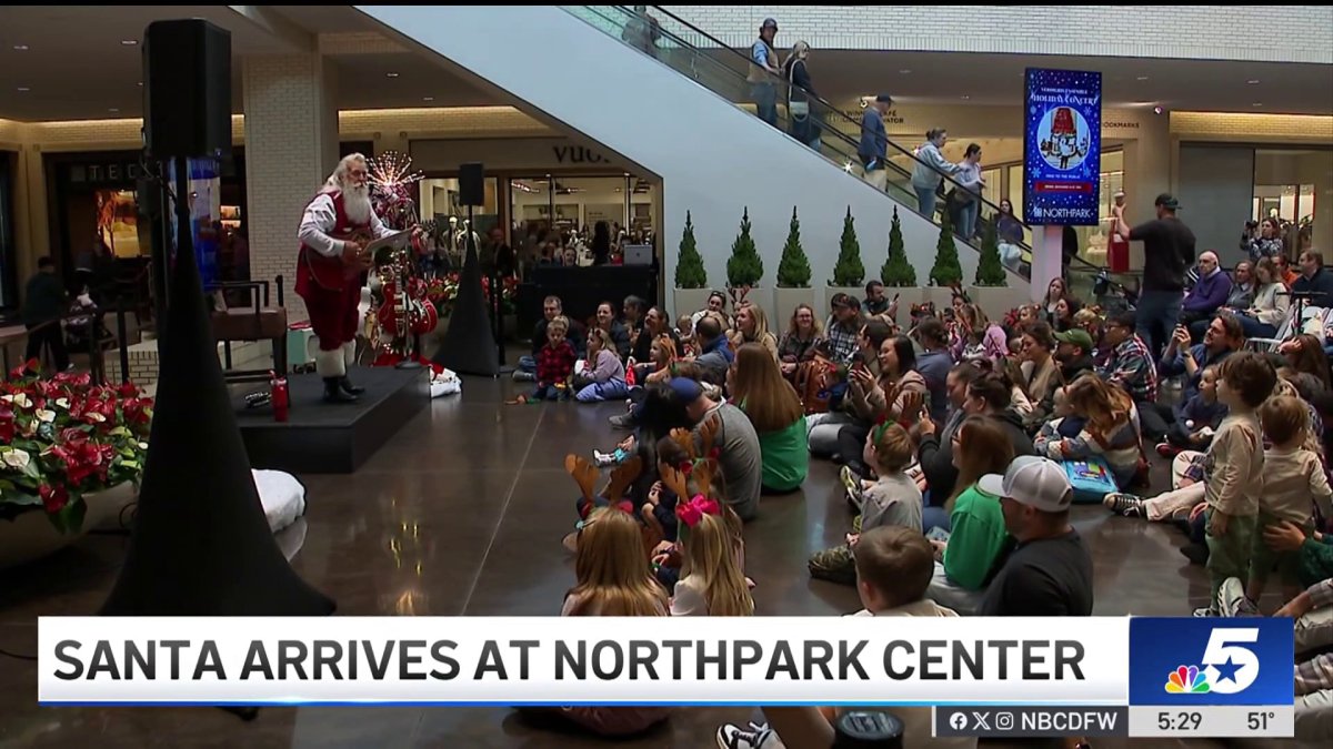 Santa makes grand entrance to NorthPark Center in Dallas – NBC 5 Dallas ...