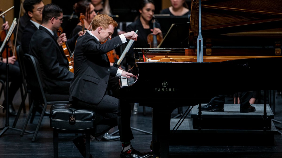 Dallas Chamber Symphony welcomes back pianist Christopher Goodpasture ...