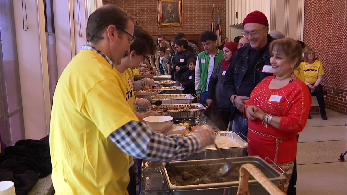 First Thanksgiving for newly arrived refugee families in the U.S. – NBC ...