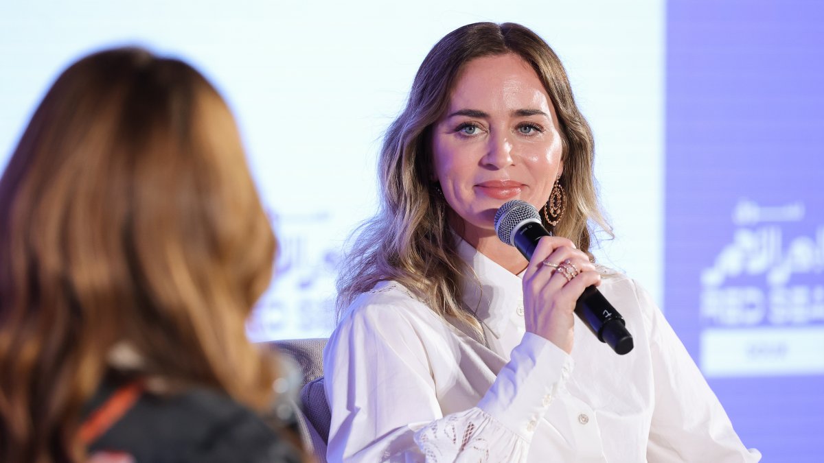 Emily Blunt weighs in on possible ‘The Devil Wears Prada’ sequel – NBC ...