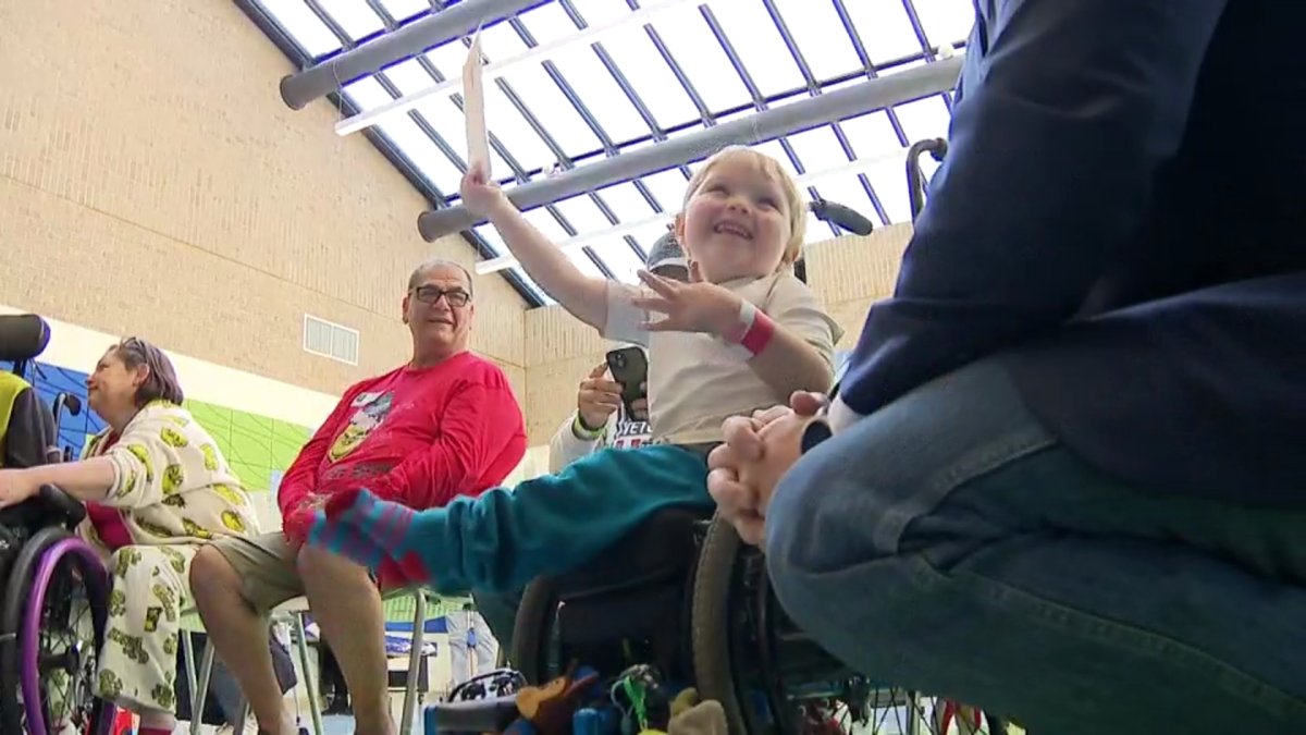 Toy ‘auction’ brings joy to patients at Scottish Rite for Children ...