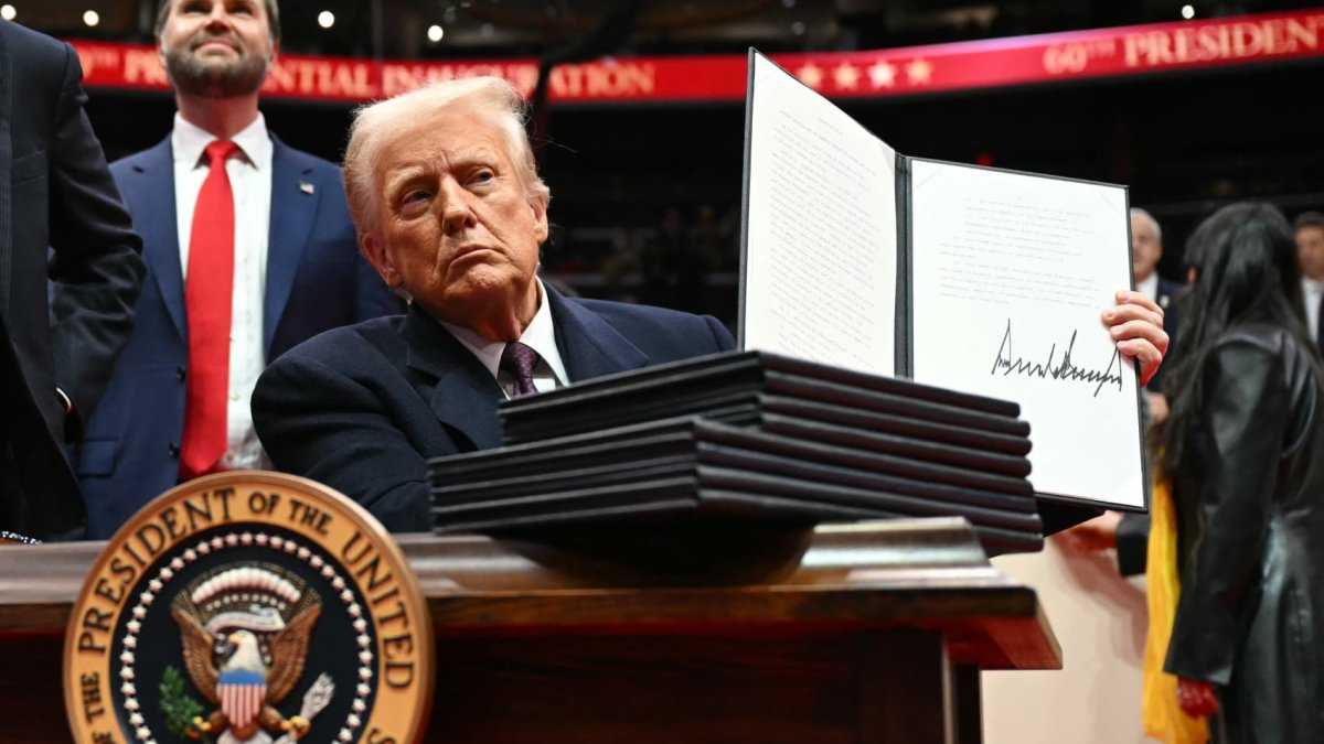 Trump takes action on immigration, drastically impacting migrants at ...