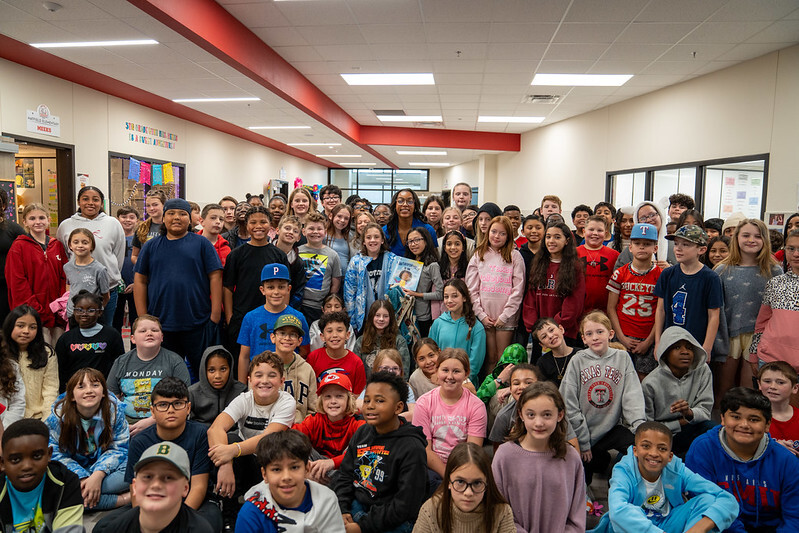 NBC 5’s Ryann Jones returns to Northwest ISD to read – NBC 5 Dallas ...