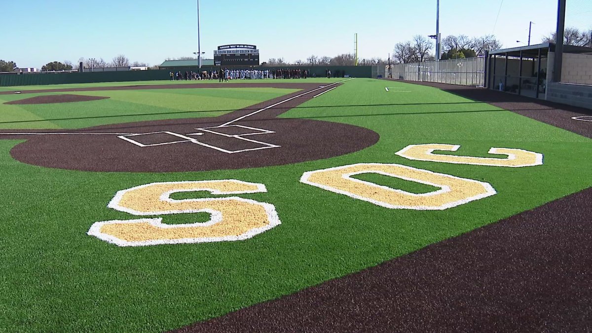 Dallas civil rights legend honored with baseball field – NBC 5 Dallas ...