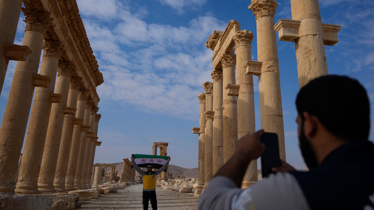 Experts push to restore Syria’s Roman ruins at Palmyra – NBC 5 Dallas ...