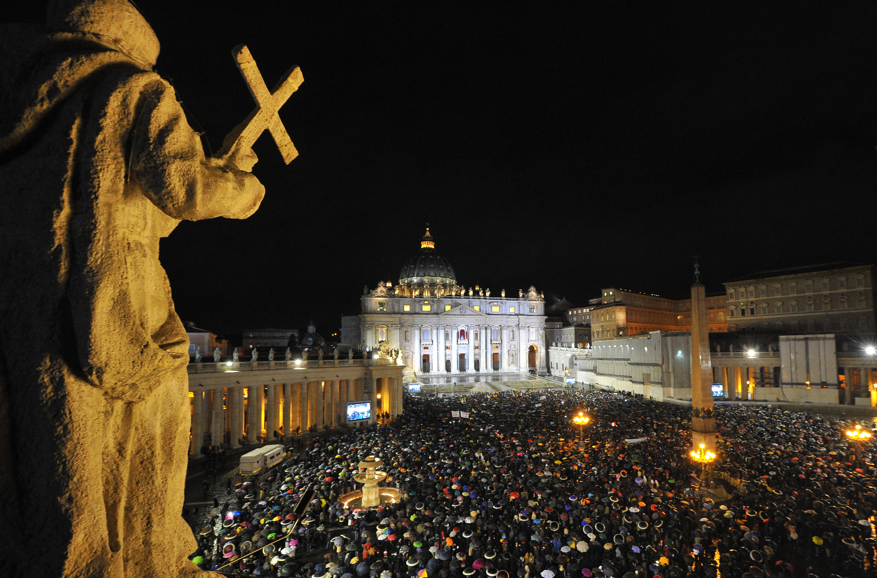 What happens after the death of a pope? – NBC 5 Dallas-Fort Worth