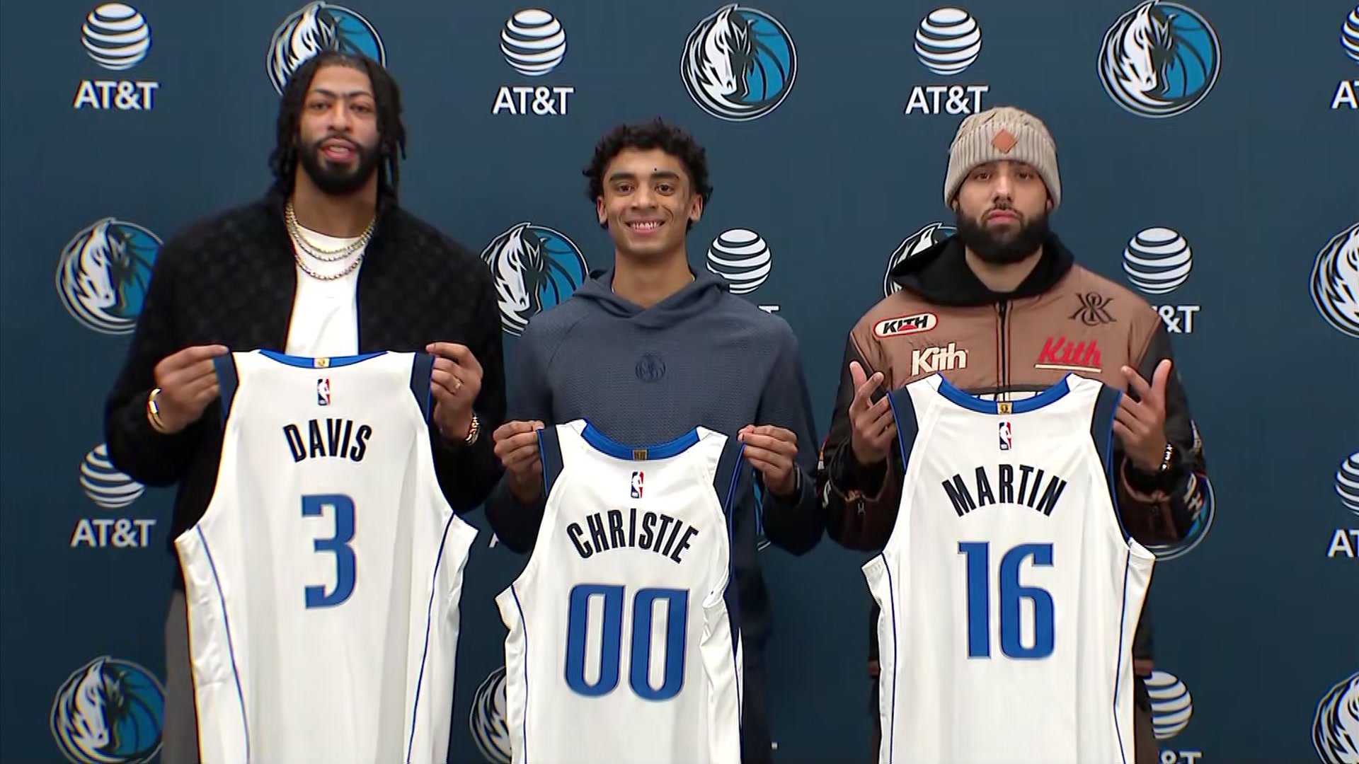 Mavericks players store