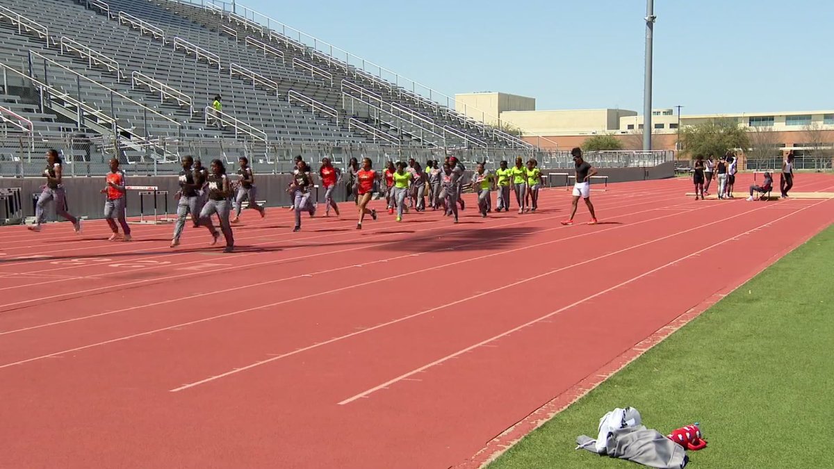 Lancaster girls relay team breaks national record in 4×100 race – NBC 5 ...