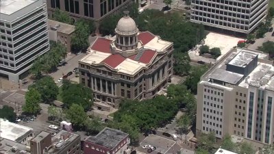 Suspect held in shooting outside Houston courthouse, authorities say ...