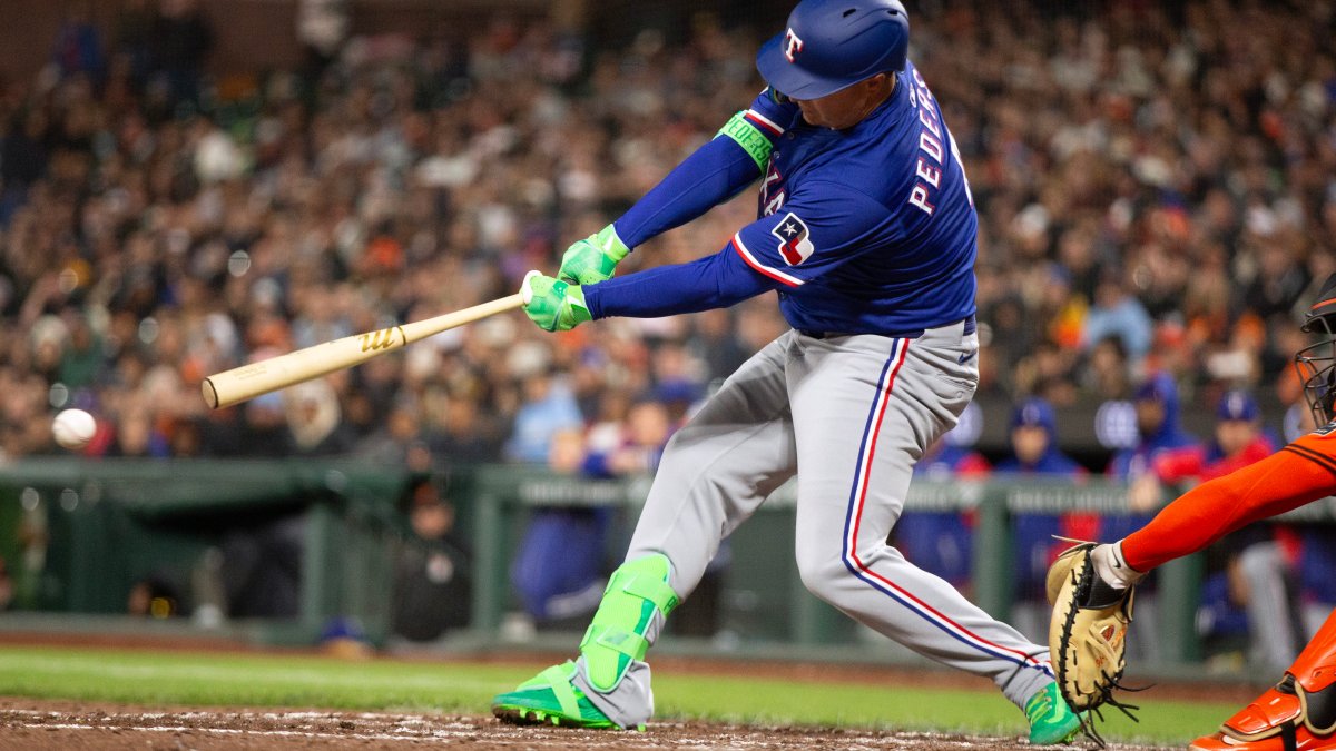 Rangers beat Giants 2-0 on Friday night – NBC 5 Dallas-Fort Worth