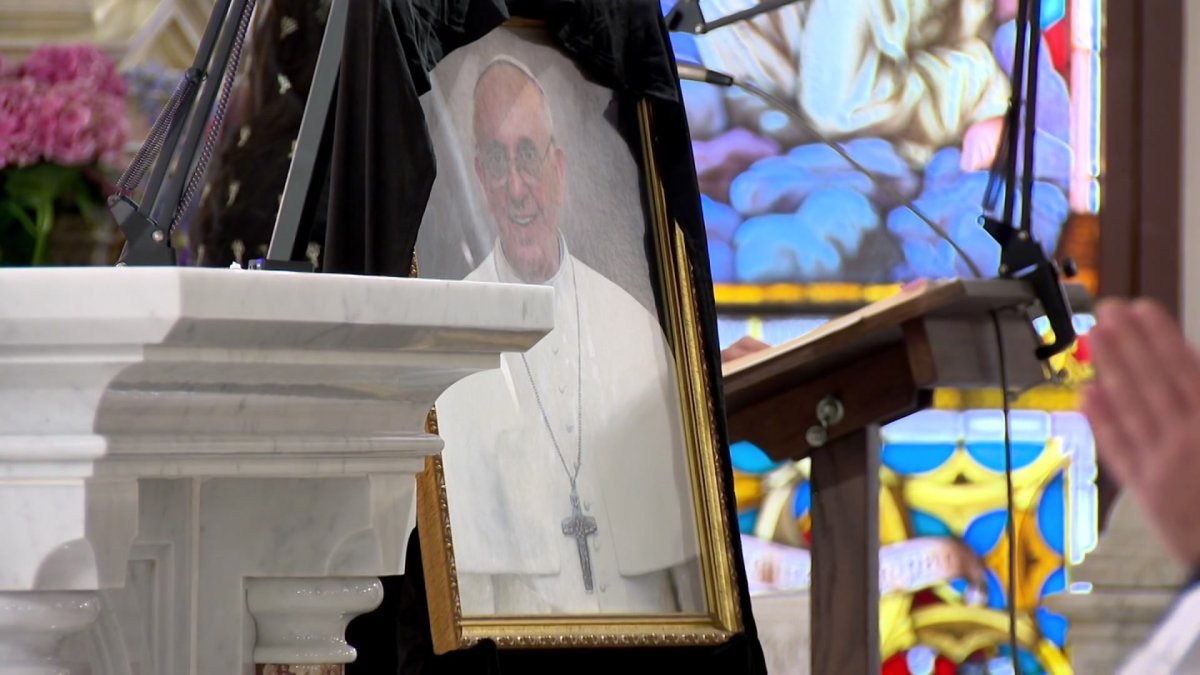 Fort Worth Catholics mourn Pope Francis with memorial Mass – NBC 5 ...