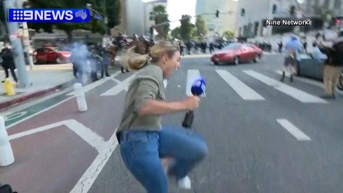 WATCH: Reporter shot with rubber bullet while covering protests in Los ...