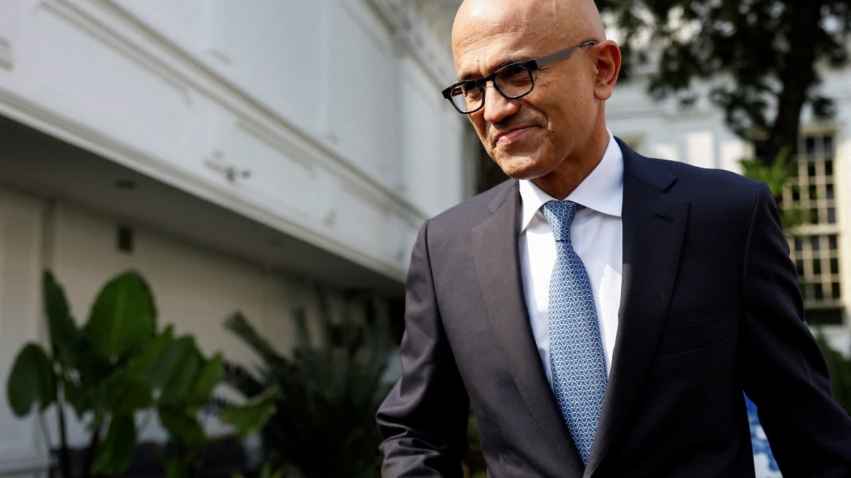 Microsoft ends tradition of naming competitors in regulatory filings ...