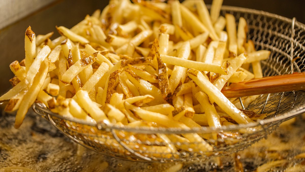 National French Fry Day 2025 freebies to enjoy – NBC 5 Dallas-Fort Worth