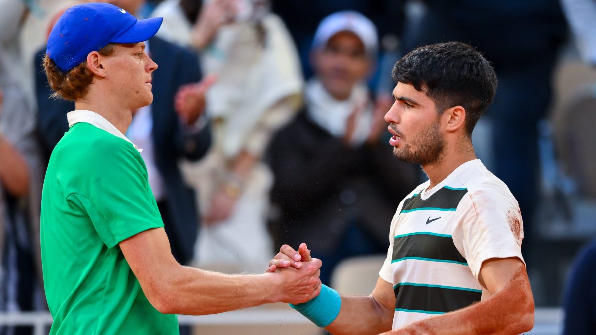 Where to watch Carlos Alcaraz-Jannik Sinner in Wimbledon final – NBC 5 ...