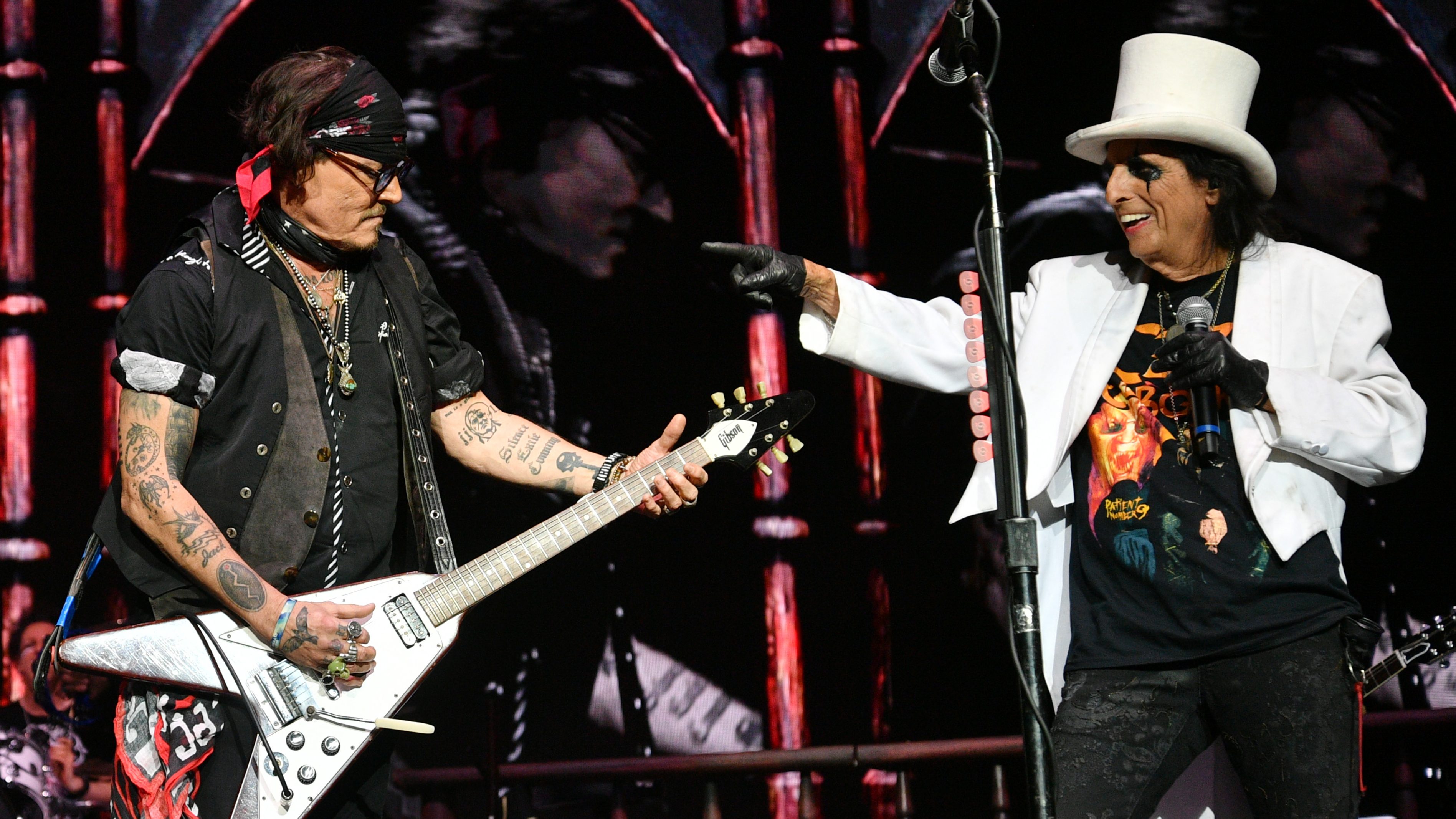 Johnny Depp pays tribute to Ozzy Osbourne during concert surprise – NBC ...