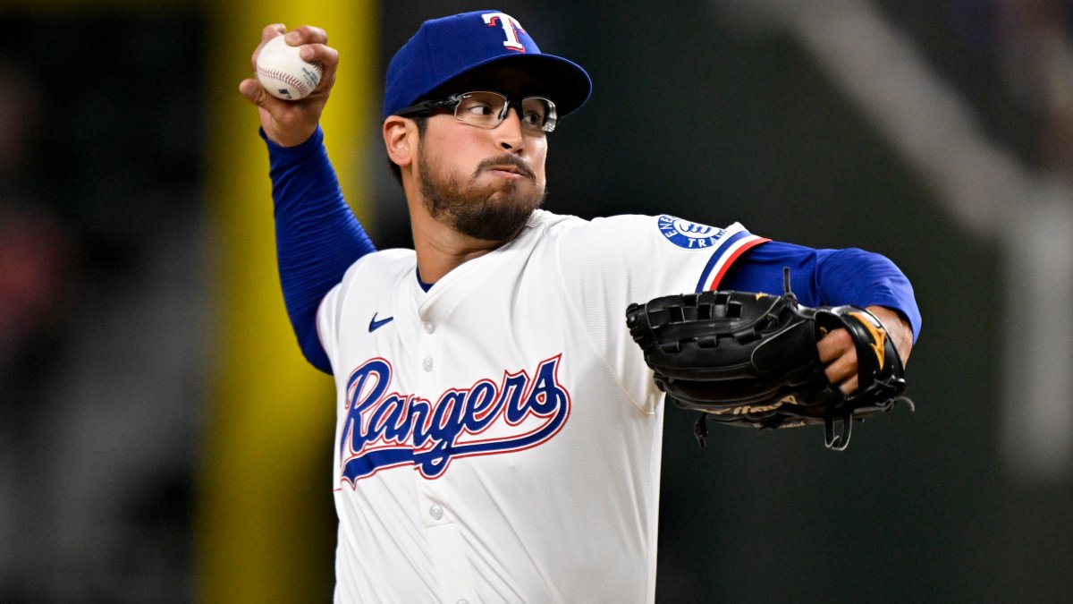 Rangers acquire José Ruiz and cash from the Braves for Dane Dunning ...