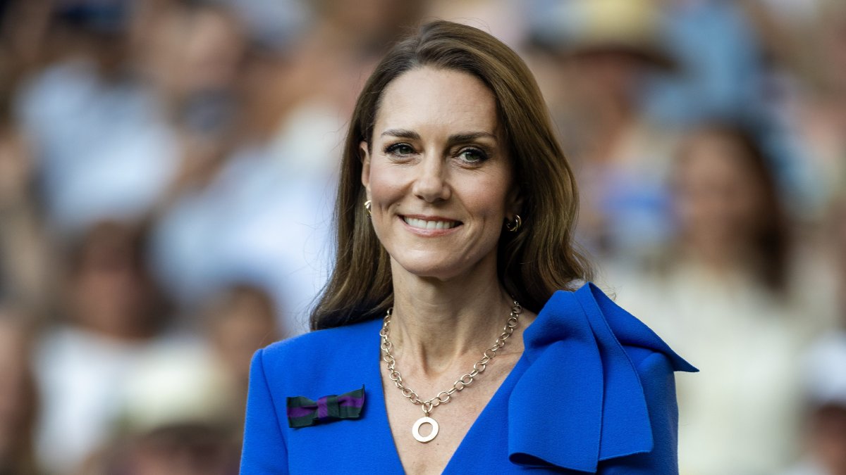 Kate Middleton debuts lightest hair yet during family outing – NBC 5 ...