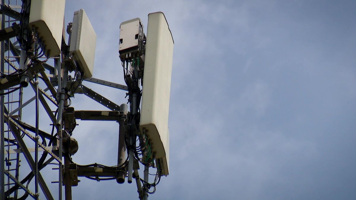 Some Texas cities can’t issue emergency alertsto all cell phones – NBC ...