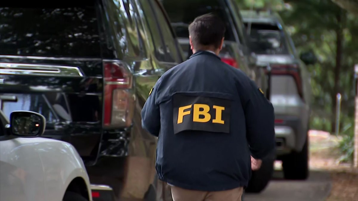 Live updates: Dallas ICE office shooting leaves 1 detainee dead – NBC 5 ...