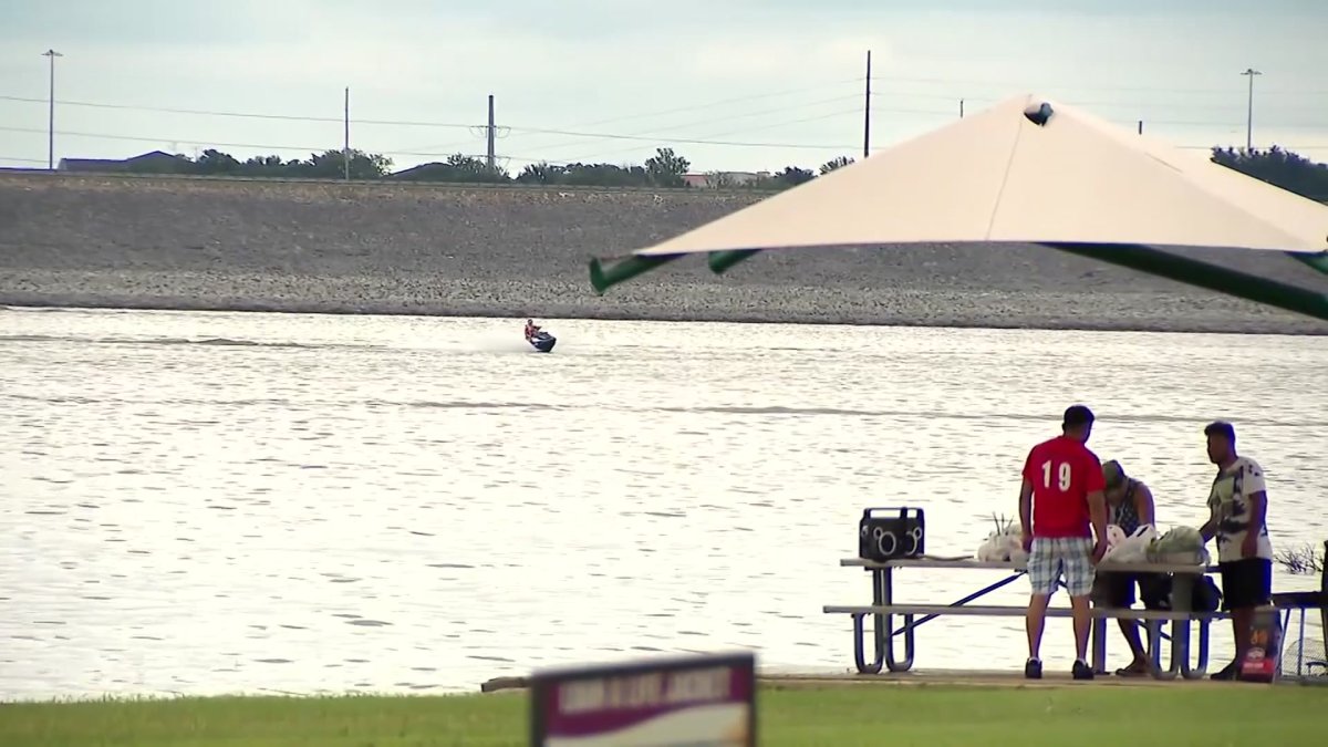 Azle boat crash sends 3 to hospital – NBC 5 Dallas-Fort Worth