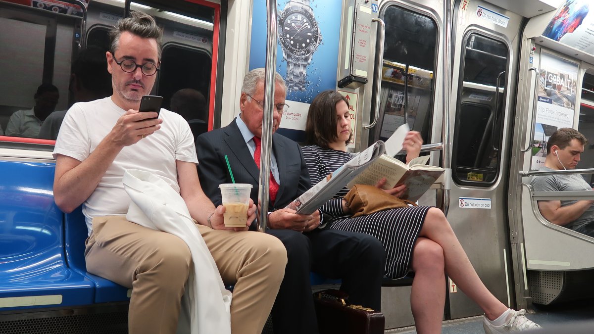 Are you an actual book nerd, or are you just ‘performative reading ...