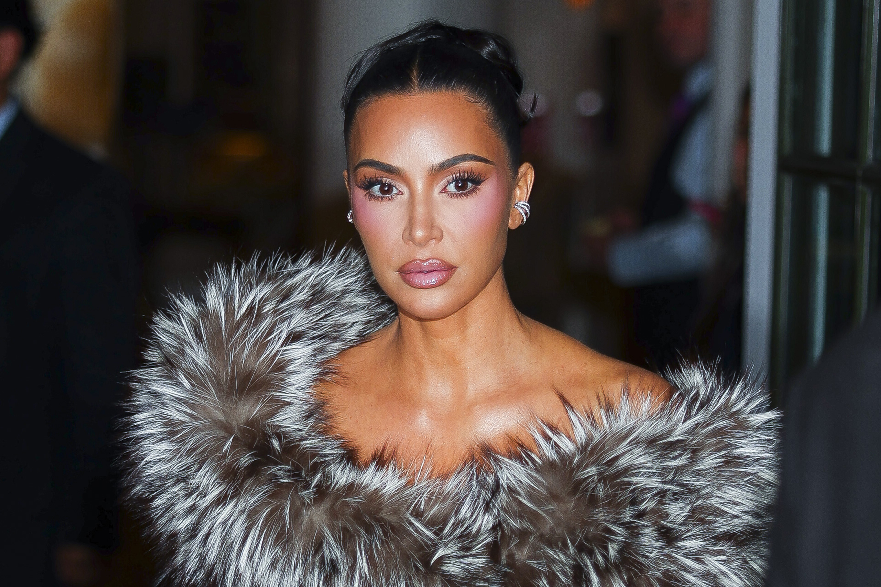 Kim Kardashian shares update after brain aneurysm diagnosis – NBC 5 ...