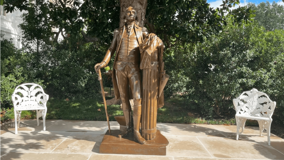White House adds a George Washington statue to the Rose Garden – NBC 5 ...