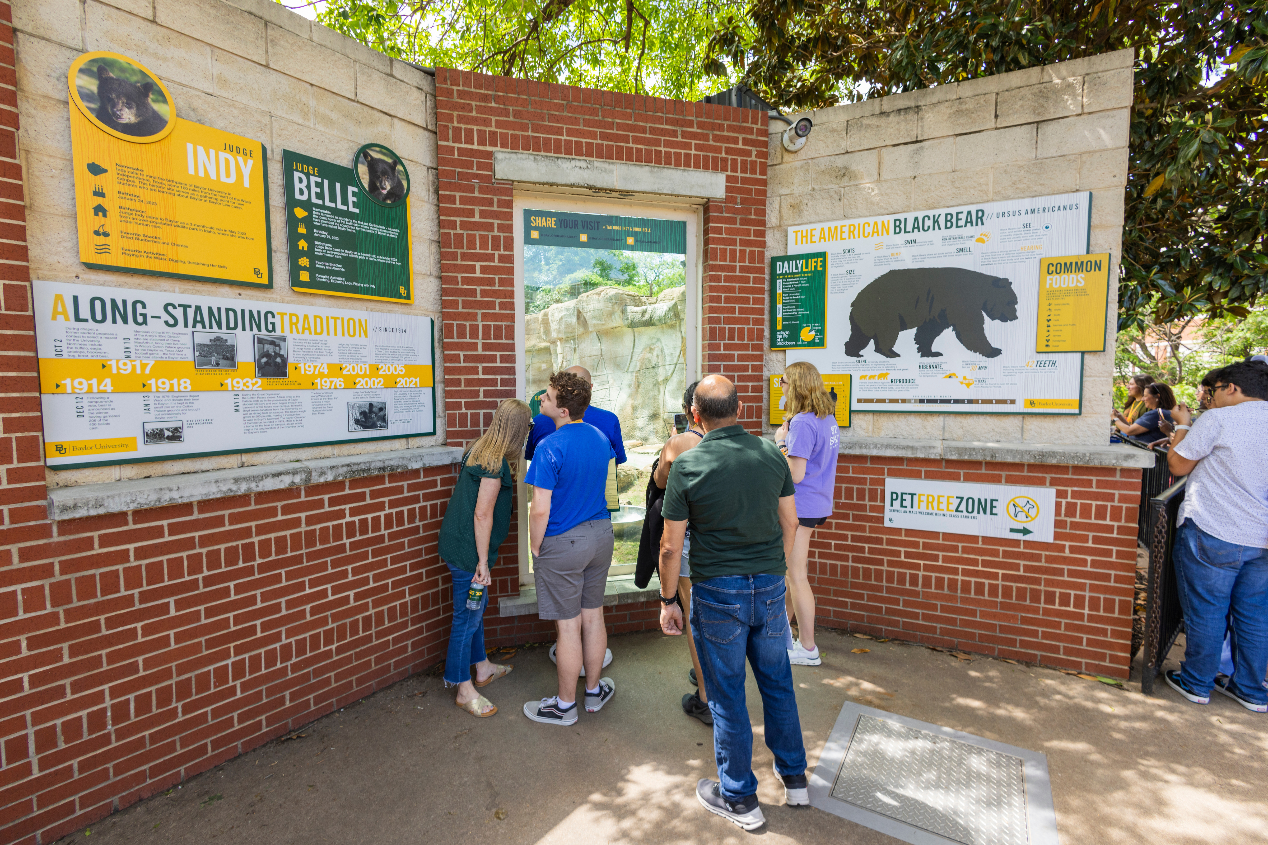 Live animals as college football mascots — beloved or outdated? – NBC 5 ...