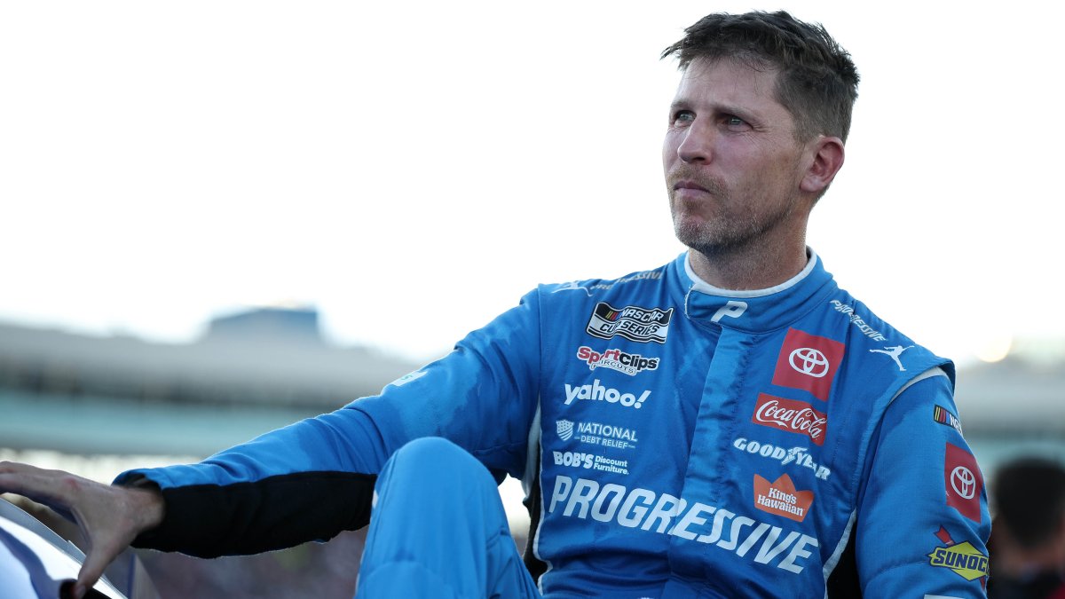 NASCAR star Denny Hamlin’s father dies, mother injured in fire – NBC 5 ...