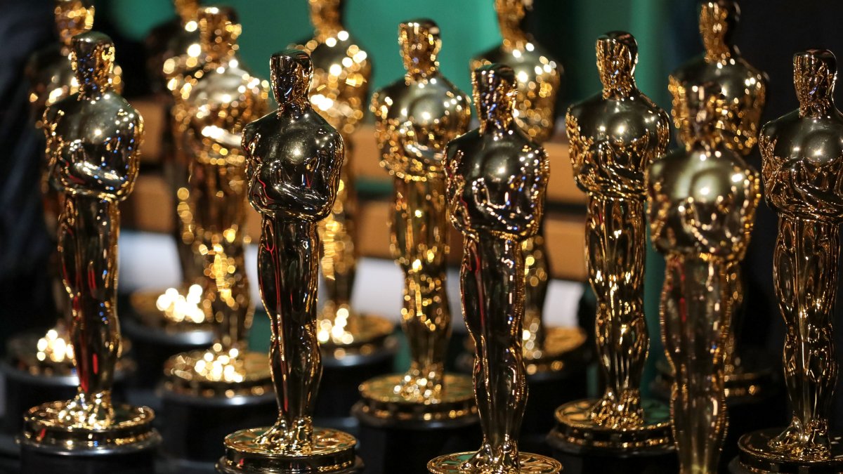 Oscars 2026: How to watch the movies getting the most awards buzz – NBC ...