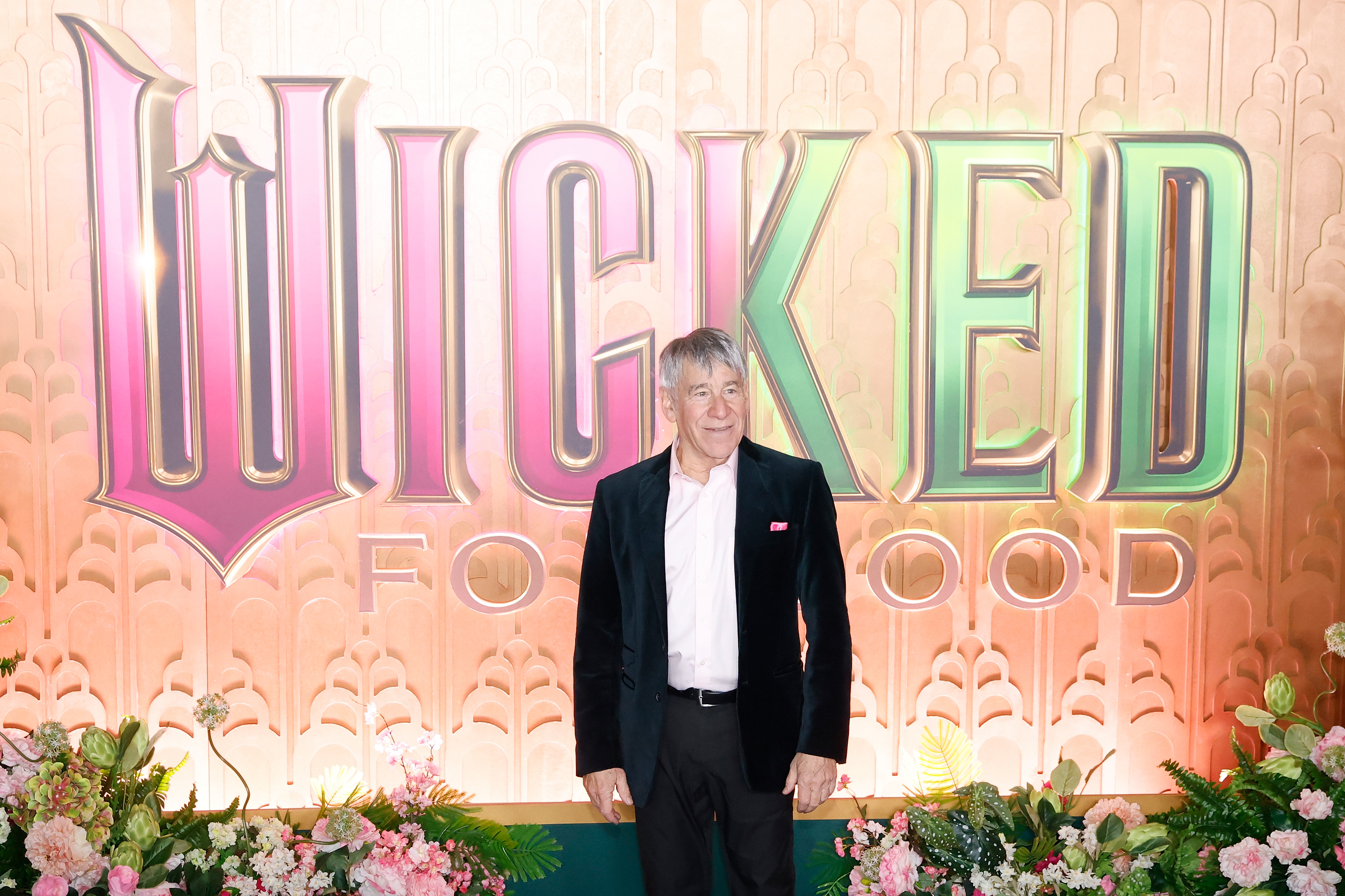 Stephen Schwartz backs out of hosting Kennedy Center event – NBC 5 ...