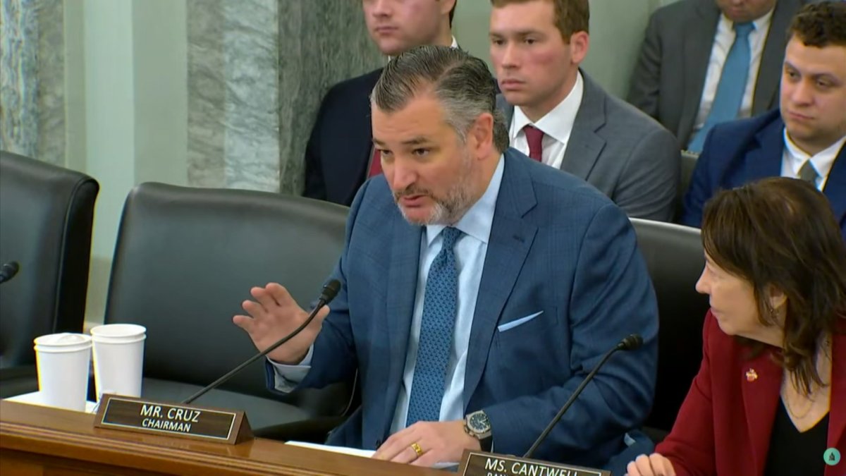 Ted Cruz, Congress considers age limits for teens on social media – NBC ...