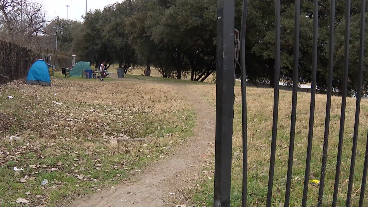 Dallas homeless sweep sparks backlash, calls for answers – NBC 5 Dallas ...