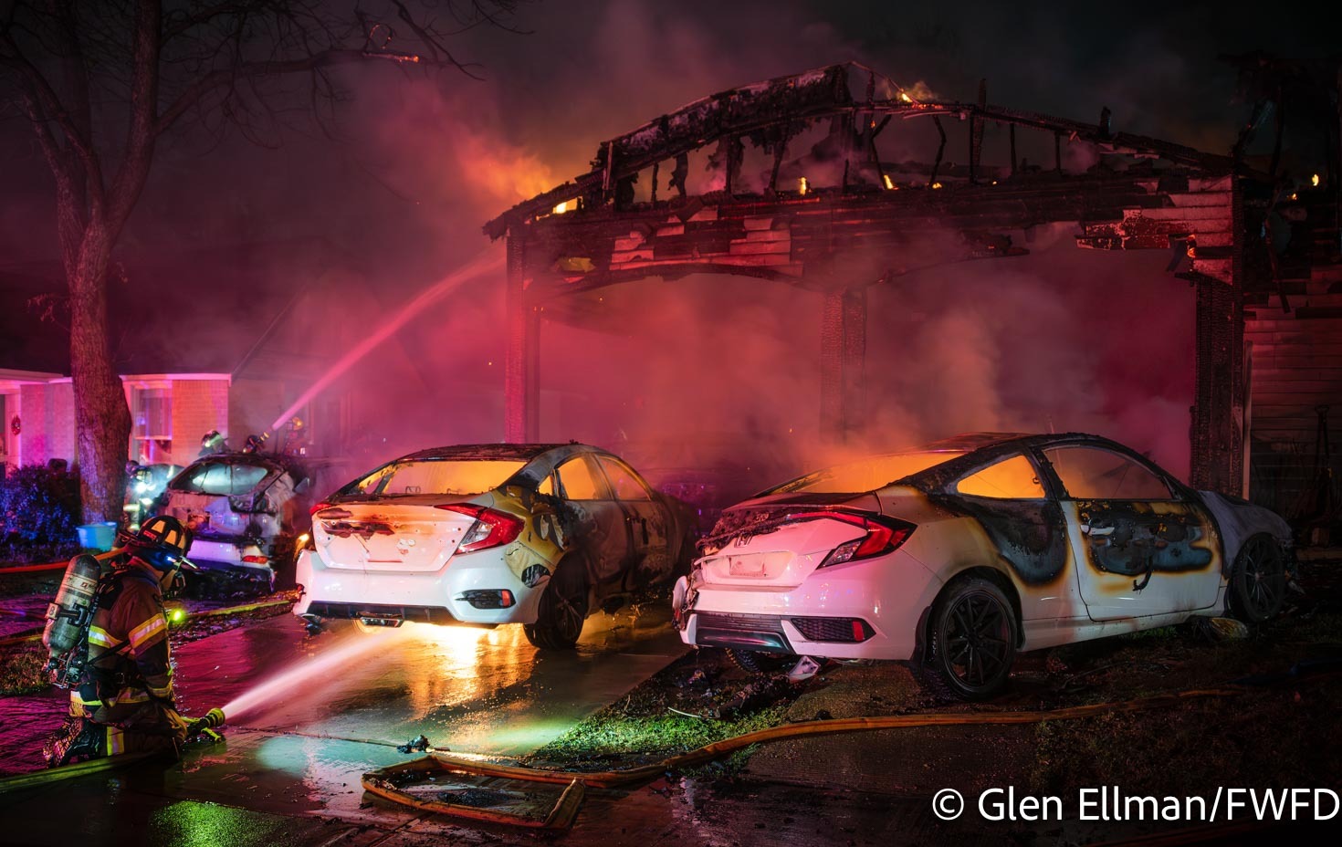 Fort Worth house fire destroys five cars and damages two homes – NBC 5 ...