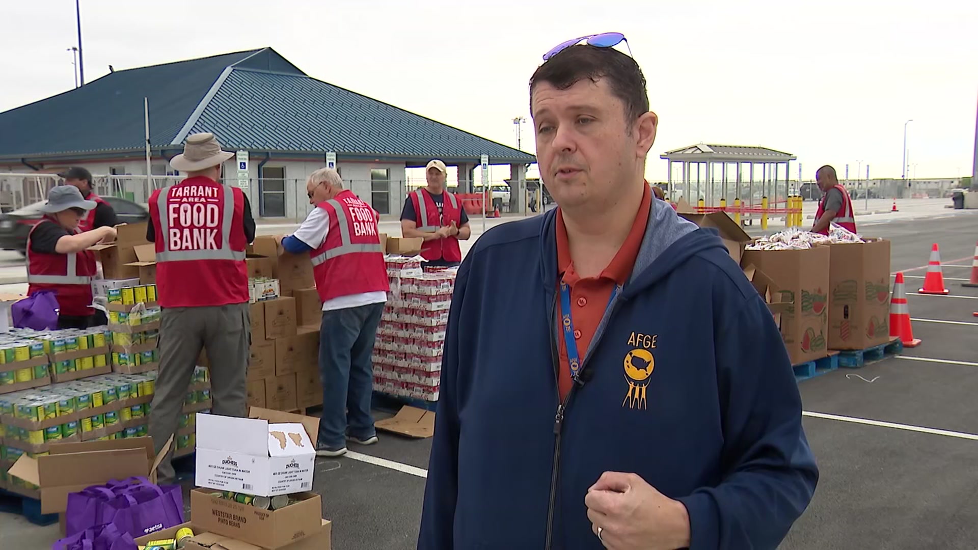 Government shutdown food drive helps TSA workers at DFW Airport – NBC 5 ...