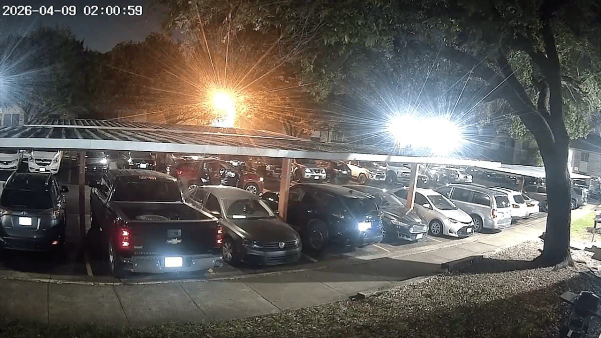 Residents on edge as car break-ins surge at apartment complex – NBC 5 ...