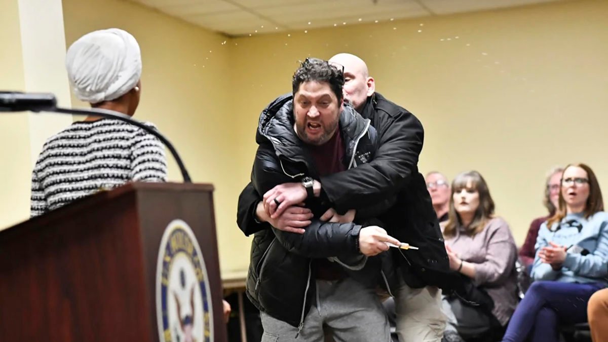 Man pleads guilty to syringe attack against Rep. Ilhan Omar – NBC 5 ...