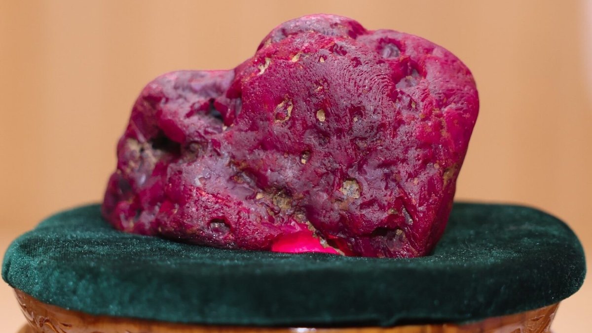 Massive 11,000-carat rare ruby found in Myanmar – NBC 5 Dallas-Fort Worth
