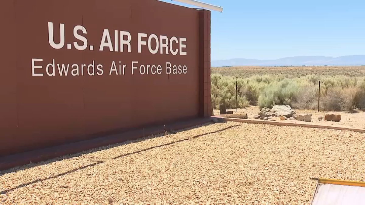 Victims identified in B-52 crash at Edwards Air Force Base – NBC 5 ...